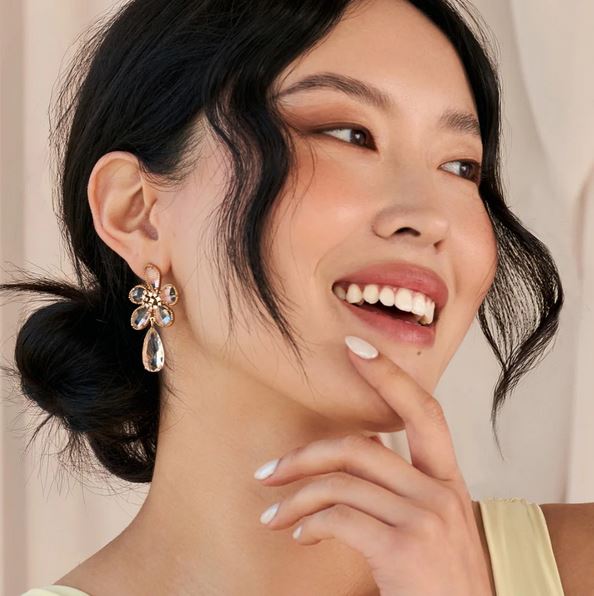 Olive and Piper Gold Clarisse Drop Earrings – The Vault Jewelry Halifax